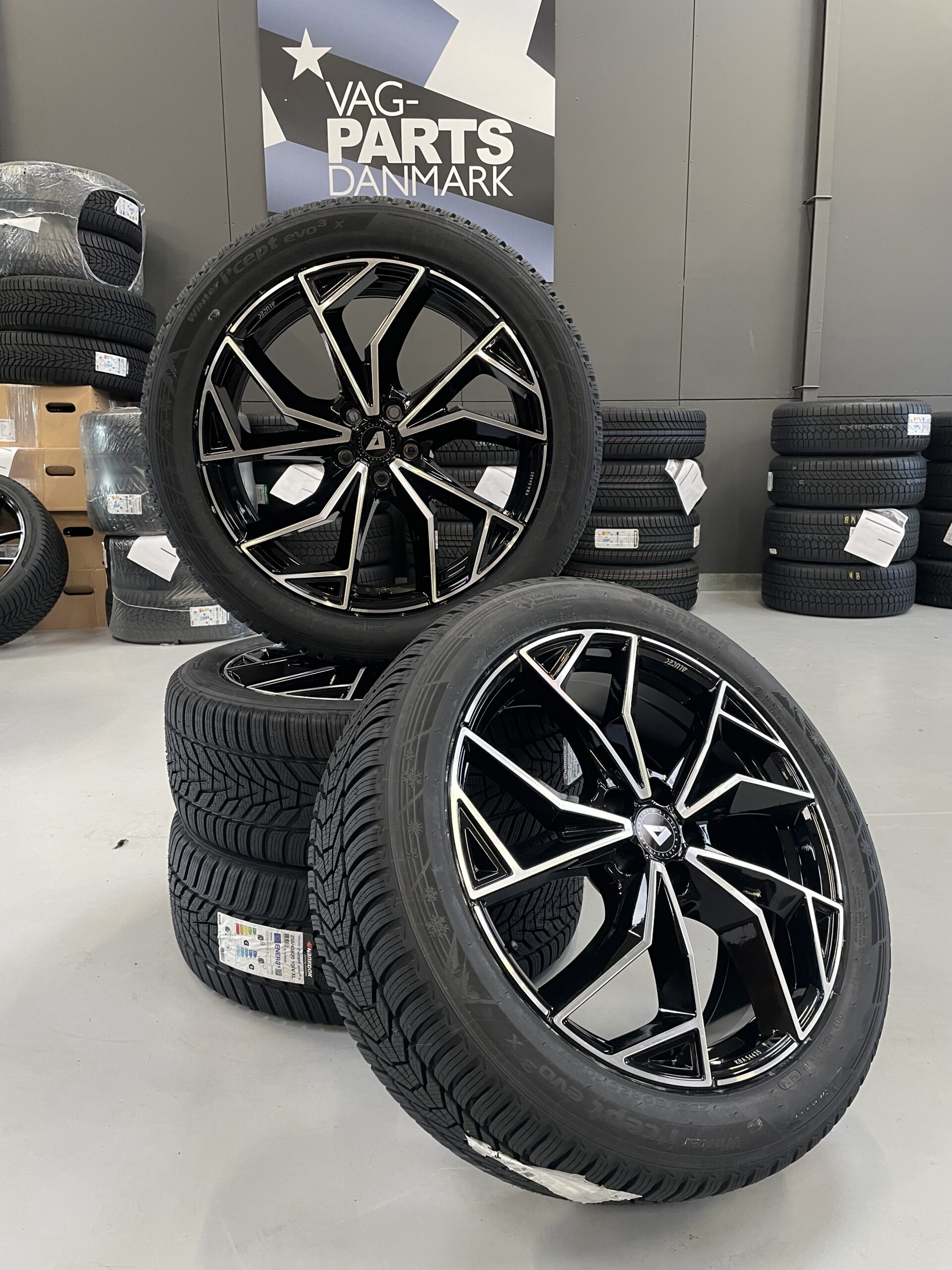 Komplet sæt dæk og fælge: Audi Q4 , Skoda Enyaq , VW ID.4 + ID.5 20" - VAG-Parts Danmark